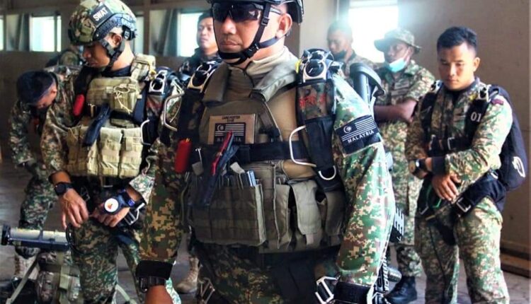 Speaker Parlimen Singapura Turut Beri Perhatian Pada Ucapan Panglima 10 ...