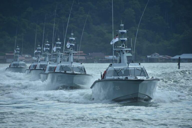 MINDEF Cadang Belanja RM120 Juta Tambah 13 Lagi Bot Fast Interceptor ...