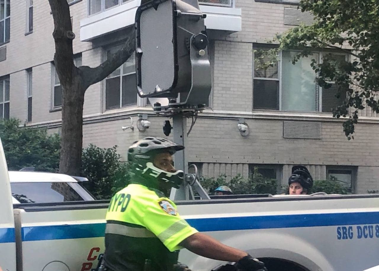 TUDM Dan "Voice of God" Long Range Acoustic Device (LRAD) - Defence ...