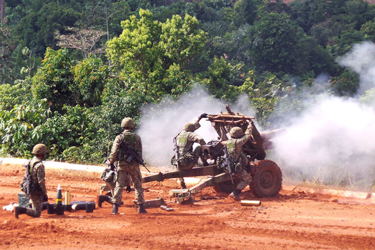 Meriam Mod 56 105mm "Pack Howitzer" Terus Jadi Tulang Belakang Tentera ...