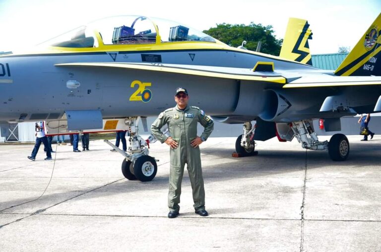 TUDM Terima Semula F/A-18D M45-01 Selesai Jalani LPM12Y - Defence ...