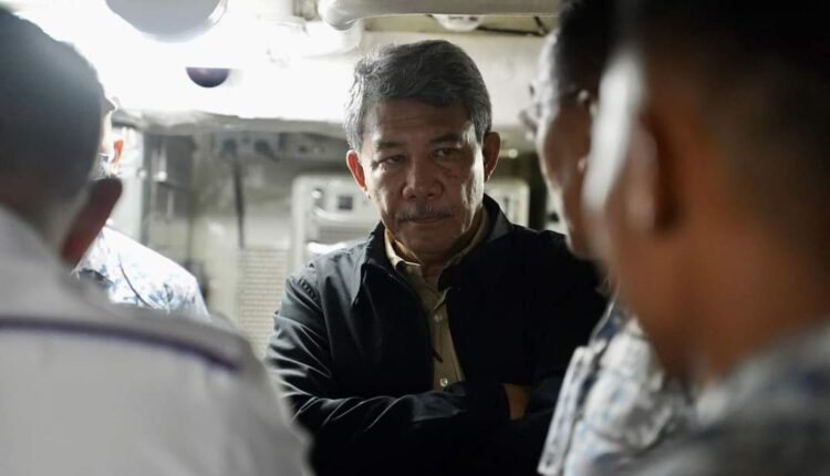 Tok Mat Tinjau Sendiri KD Laksamana Tan Pusmah Terlibat Insiden ...