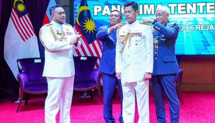 Abdul Rahman, Submariner Pertama Dilantik Panglima TLDM Ke-18 - Defence ...