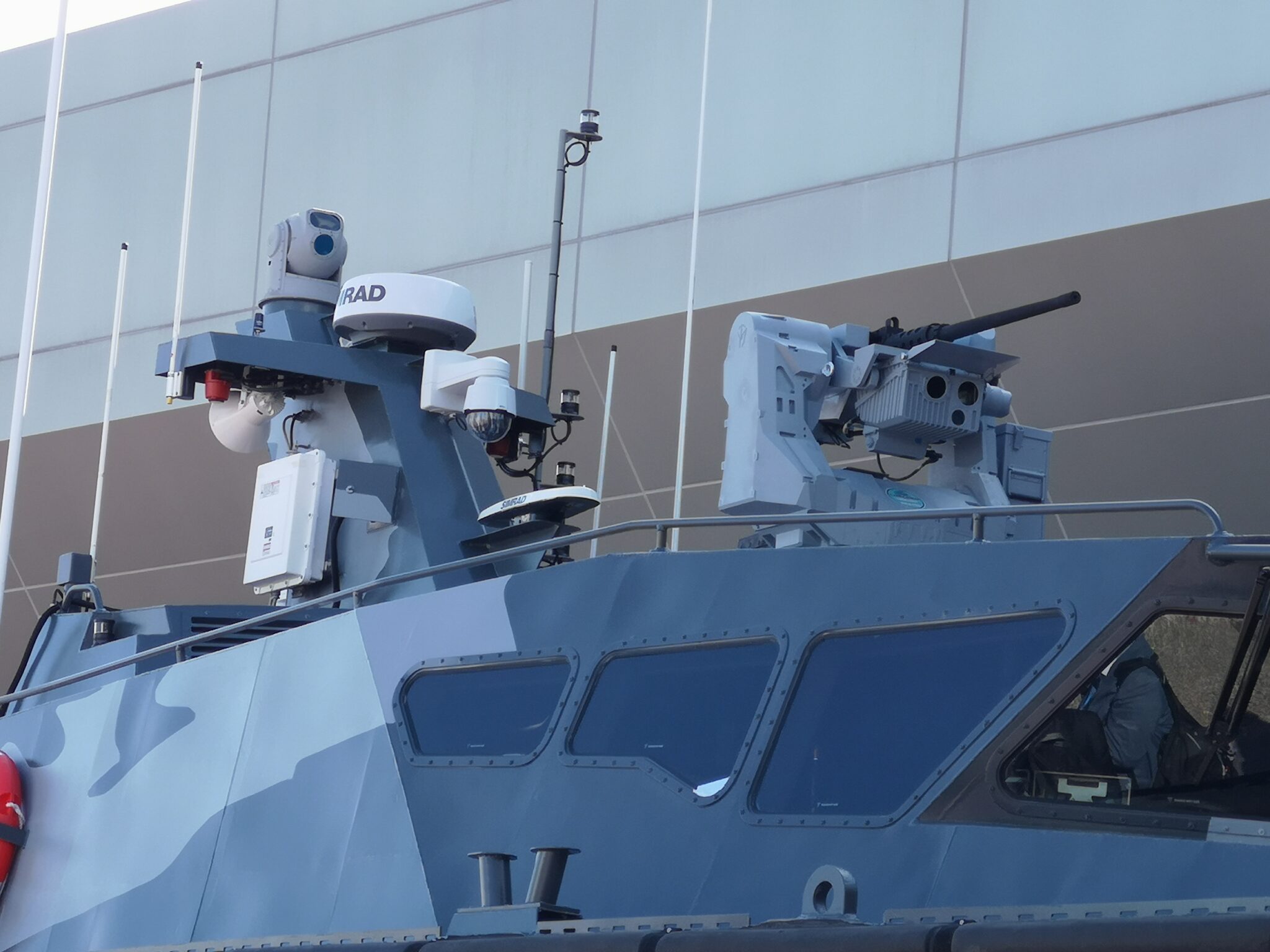 FIC G2000 MkII Milik TLDM Kini "Bertaring", Dilengkapi RCWS 12.7mm ...