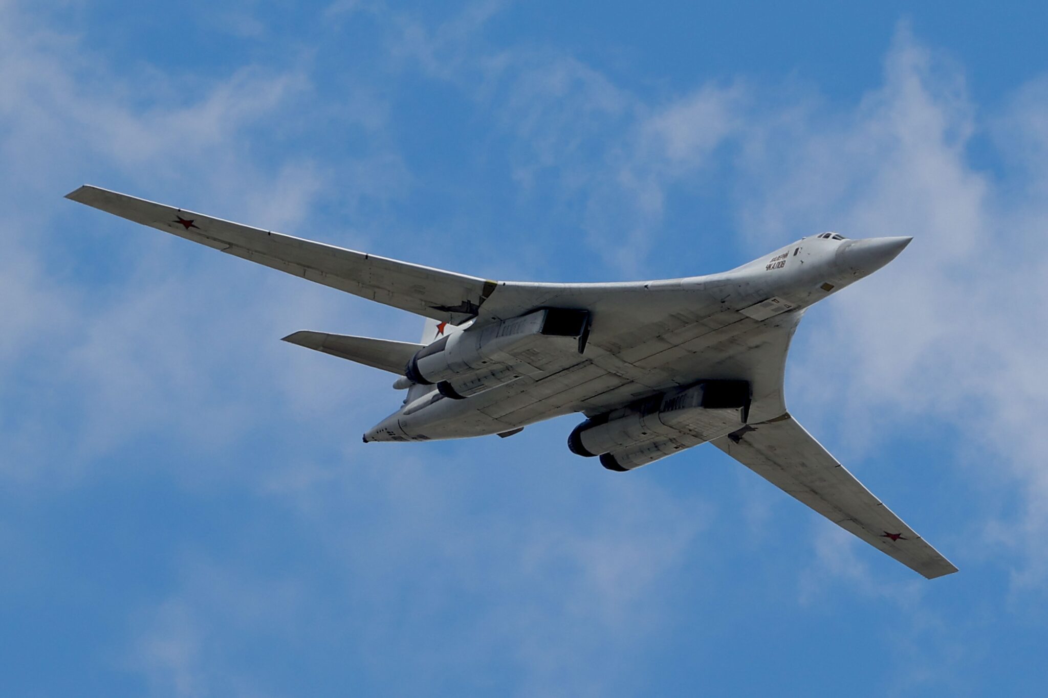 India Develops Stealth Bomber with Global Strike Reach, Matching U.S. B ...