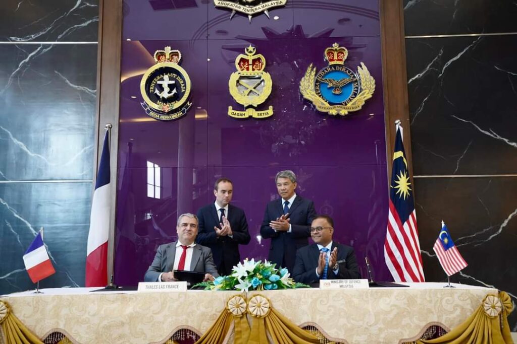 Malaysia Meterai Kontrak Radar Pertahanan Udara Jarak Jauh GM400 ...