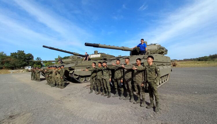 Philippine Military Personnel Complete Training on ASCOD 2 Sabrah Light ...