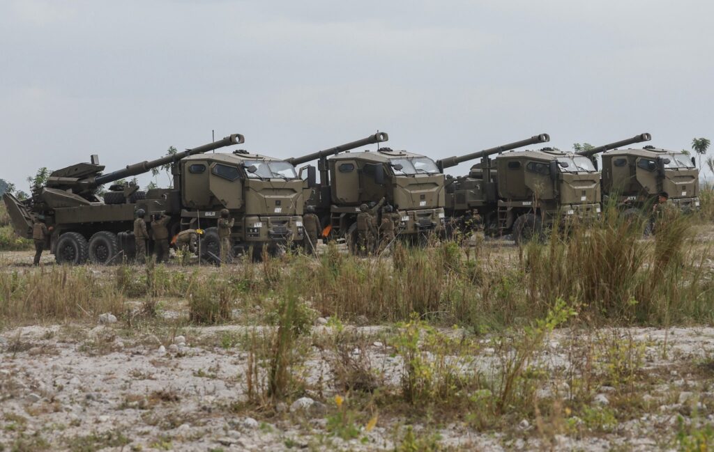 Philippines to Acquire Additional 12 ATMOS 155mm Self-Propelled ...