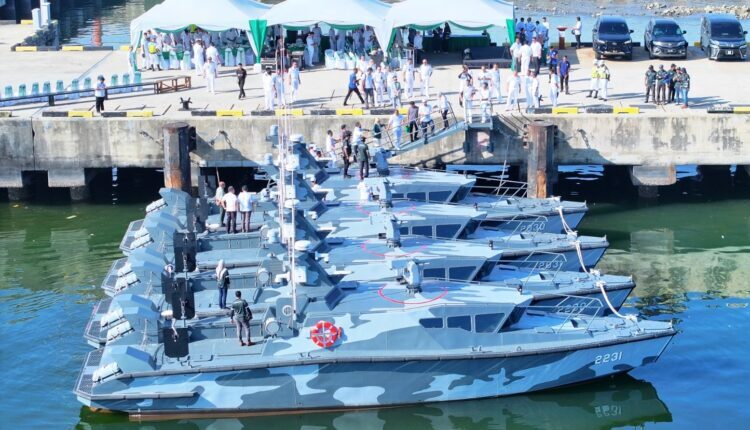 Two RMN FIC G2000 MkII Combat Boats Now in Sandakan, Strengthening East ...