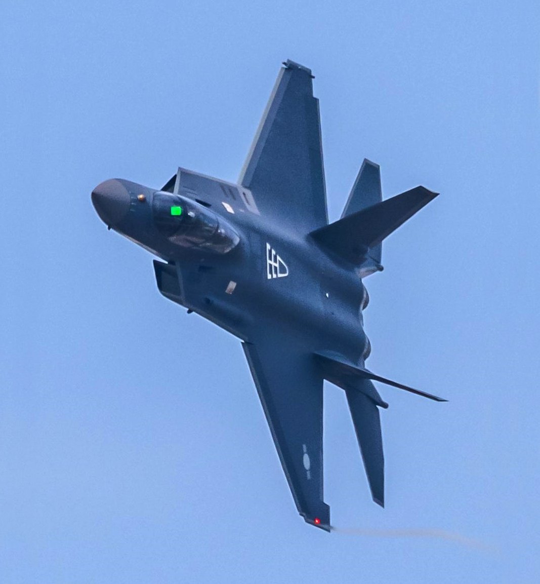 (VIDEO) KAI Starts "Marketing" of 4.5th Gen Fighter Aircraft KF-21 ...