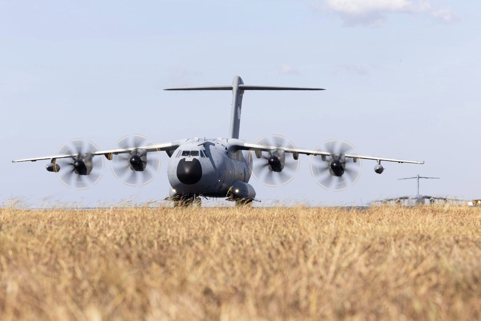 RMAF Hornets, A400M Arrive in Darwin to Participate in Exercise Pitch ...