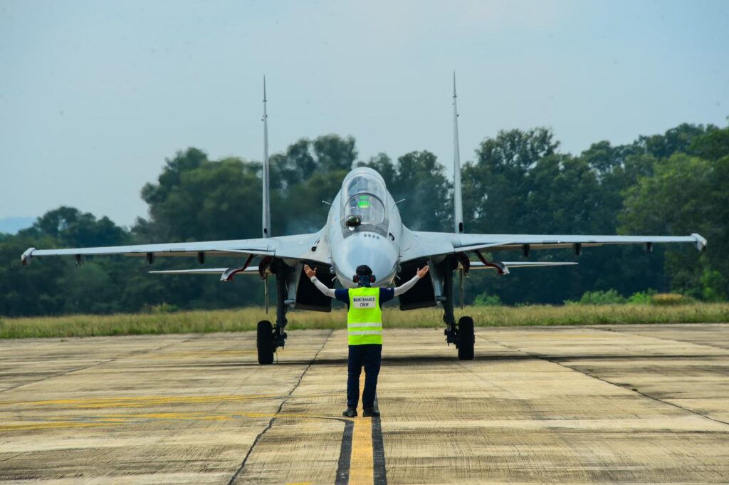 Malaysia's Su-30MKM "Battles" India's Su-30MKI in Exercise Udara Shakti ...