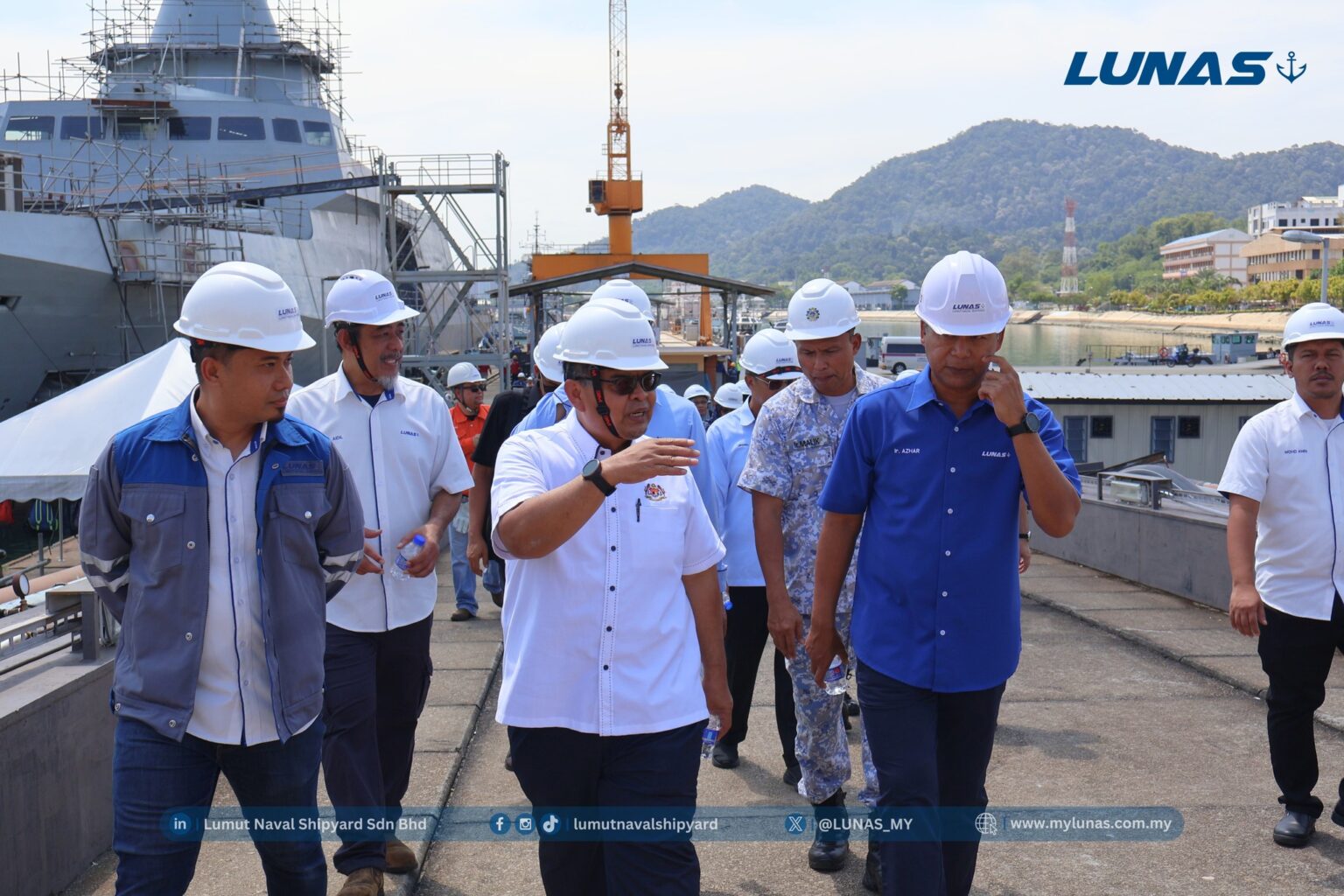 Gambar Terkini Kapal LCS 1 TLDM di Lumut Naval Shipyard - Defence ...
