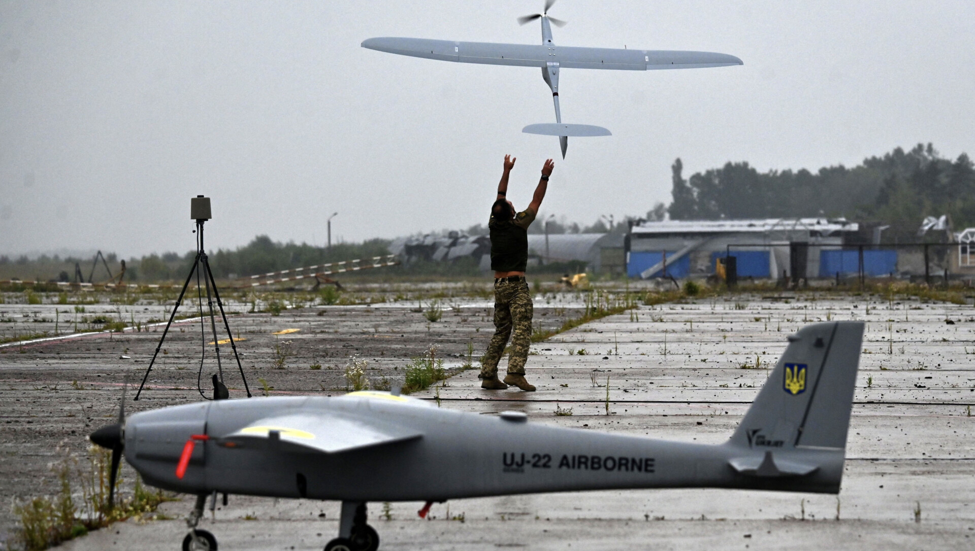 GPS-Guided Weapons, Advanced Western Drones Used by Ukraine "Crippled" by Russian EW System ...