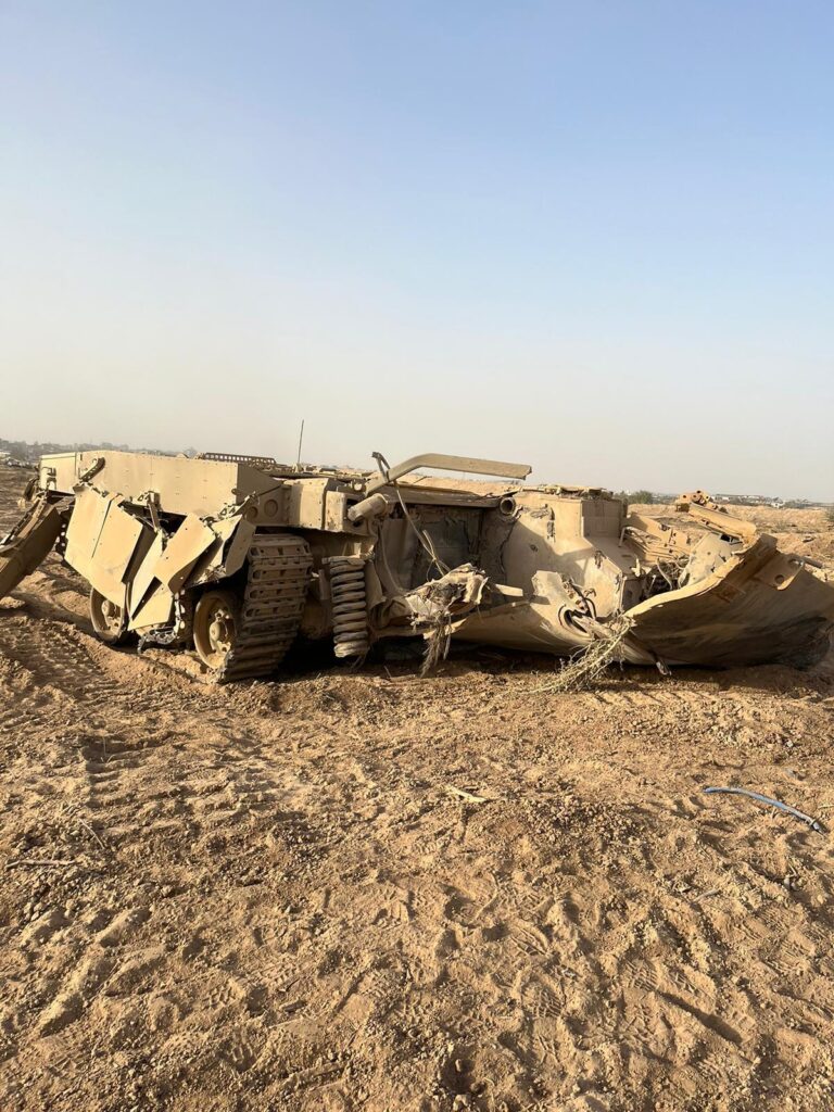 Latest Variant of Merkava IV "Barak" Super Tank Destroyed in Gaza ...