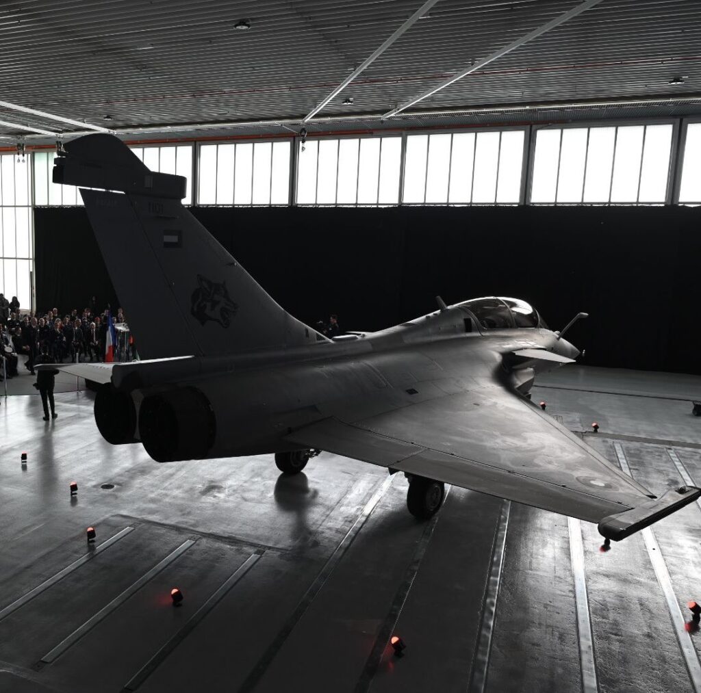 (VIDEO) Dassault Aviation Dedah Rafale F4 Pertama Untuk UAE - Defence ...