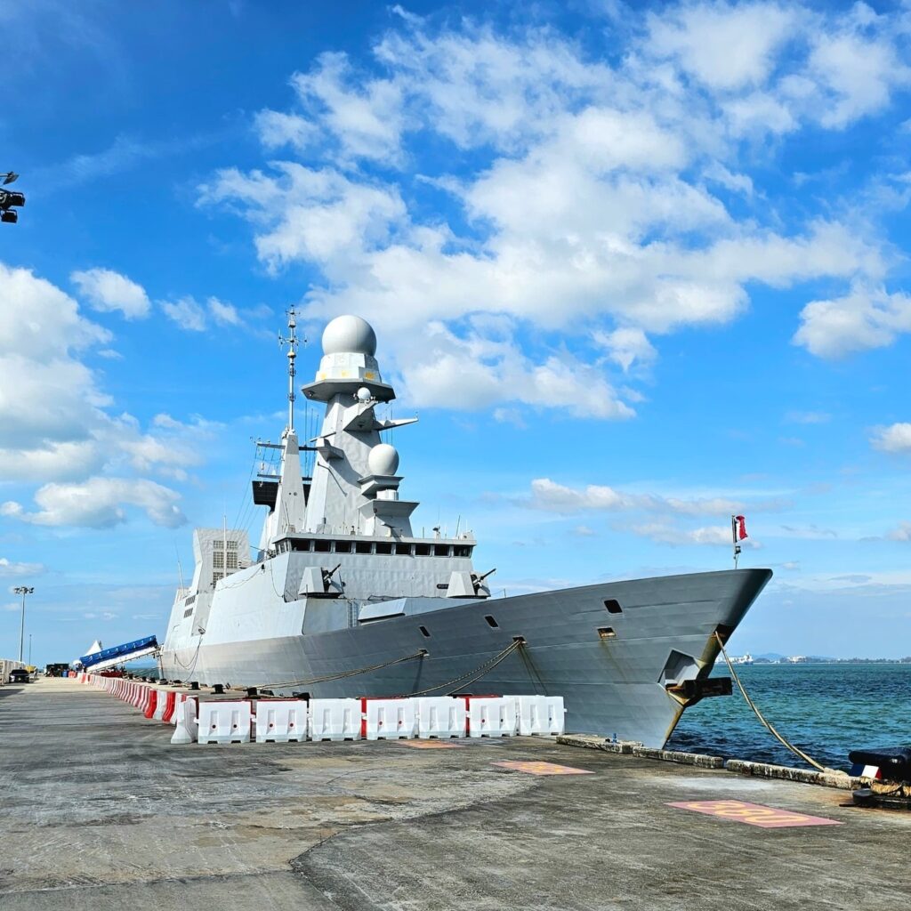 Malaysian, French Warships Participate in "La Perouse" Maritime ...