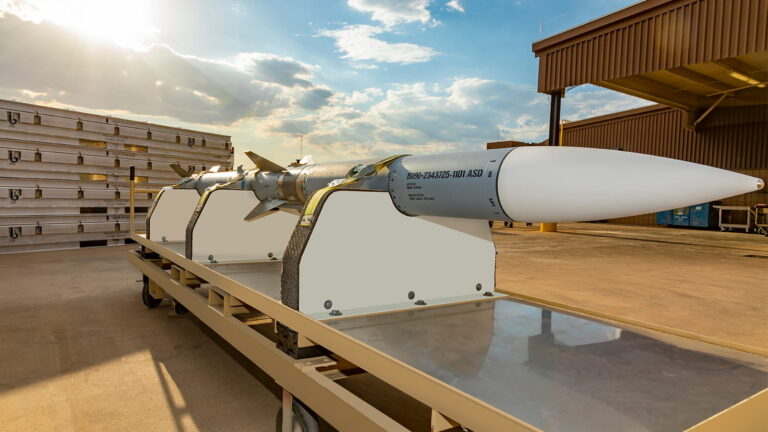 U.S. to Sell 1,200 AIM-120 (D-3/C-8) AMRAAM Missiles to Japan in $3.64 ...