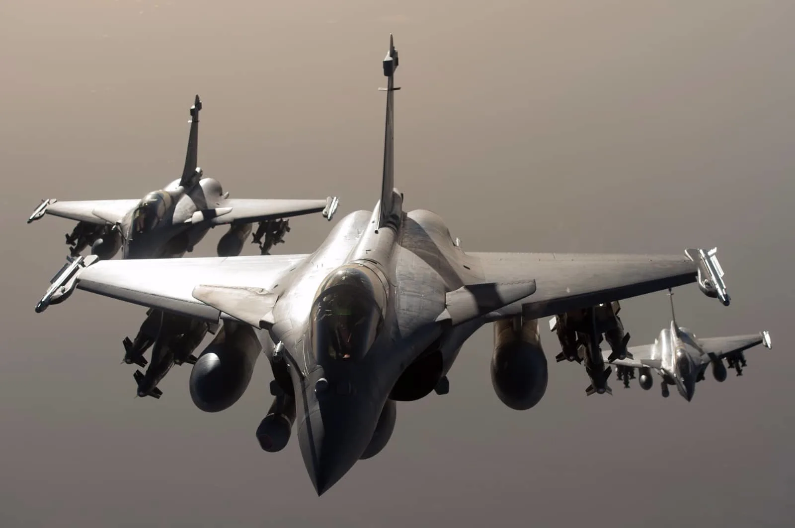 France Tests Rafale F4.3 in Real Combat Simulations to Lead the Next ...