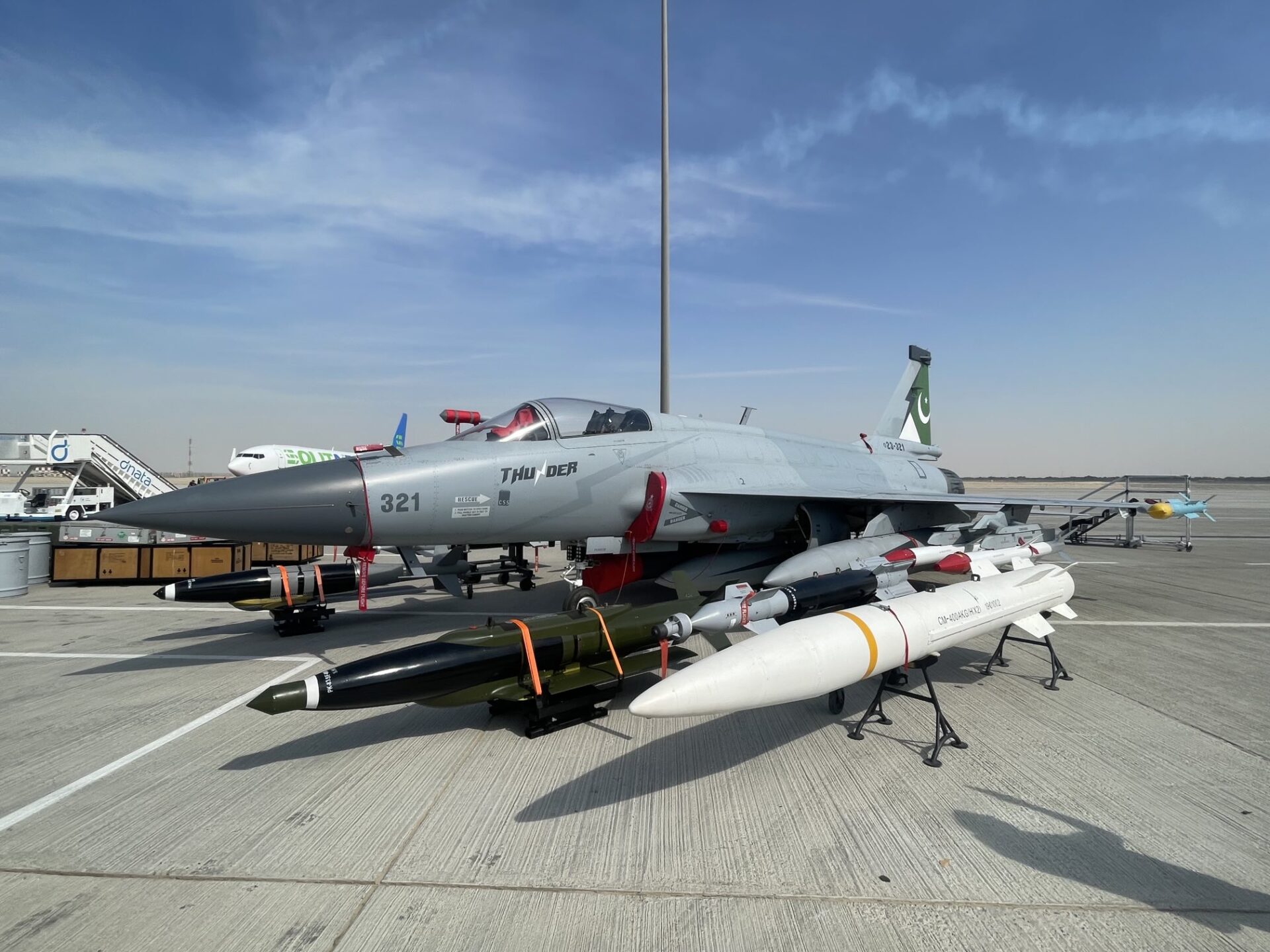 Bangladesh Set to Acquire JF-17 Block III? Major Fighter Deal Poised to ...