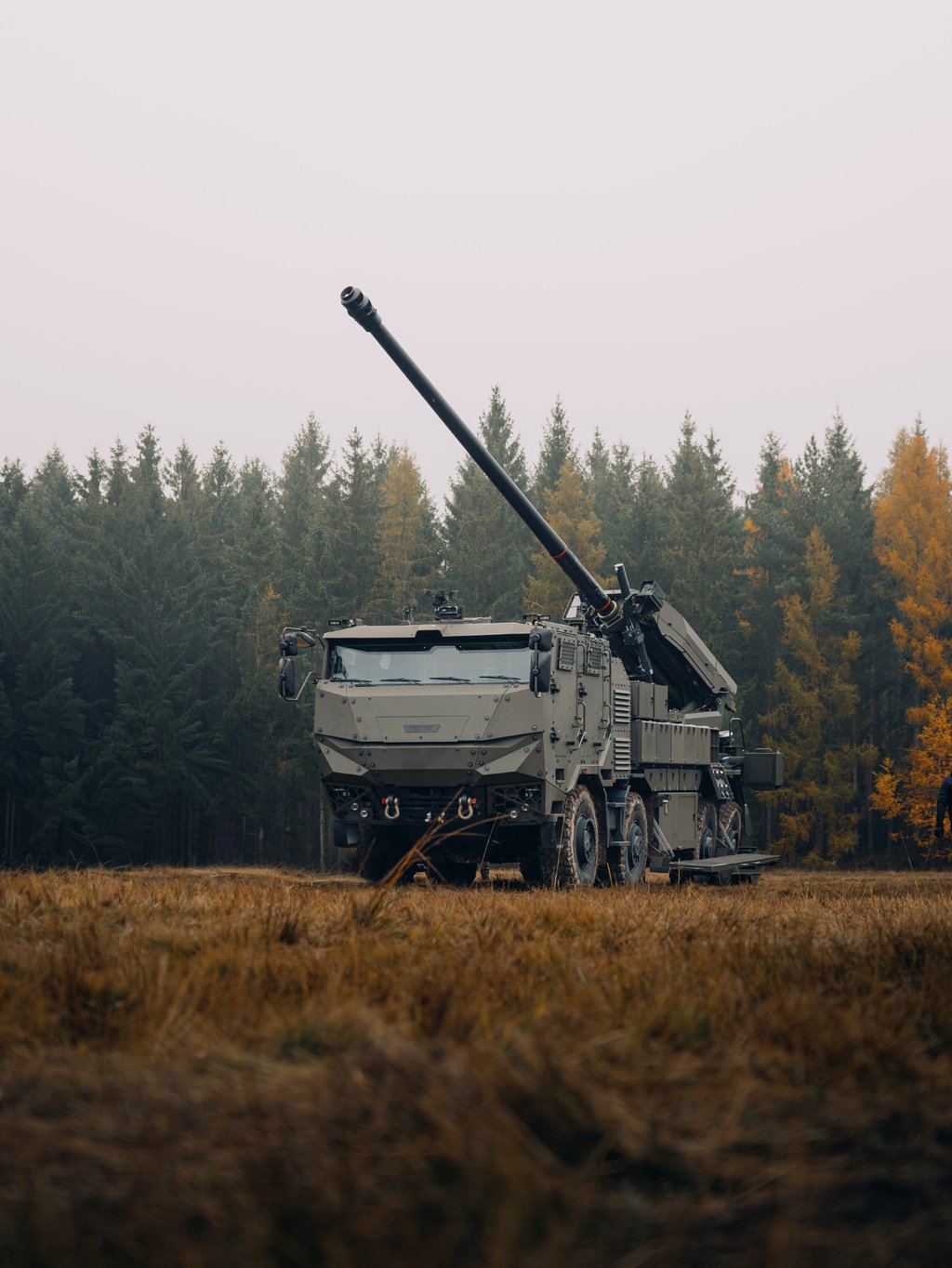 (VIDEO) Howitzer Bergerak CAESAR 155mm: Senjata Artileri Mudah Alih ...