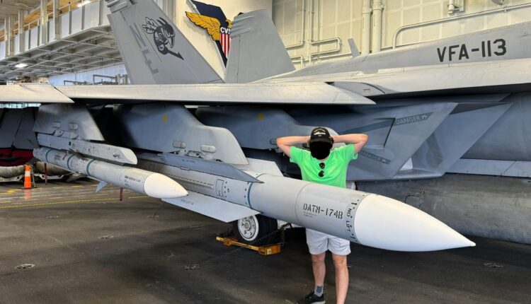 Australia Set to Become First Foreign Operator of AIM-260 JATM in ...