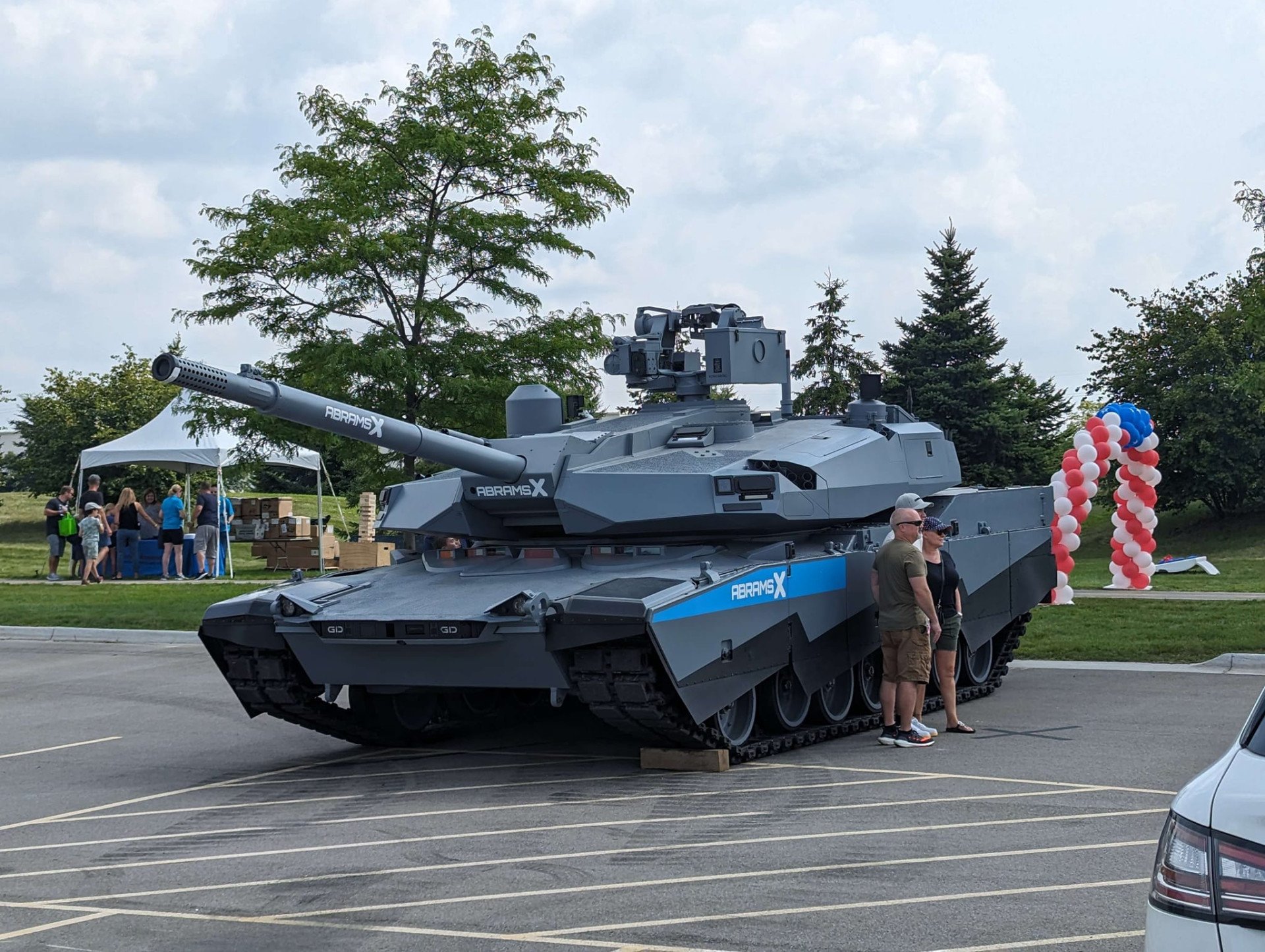 U.S. Army Receives First M1E3 Abrams Prototype, Redefining the Future of Armoured Warfare in the ...