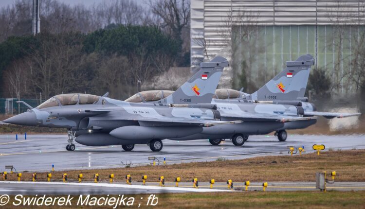 (VIDEO) Indonesia’s First Rafale Fighter Jets Depart France, Redefining ...