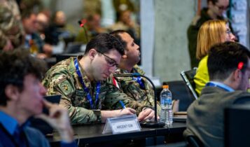 EA-37B Compass Call II Tiba di Ramstein: Isyarat Amerika Syarikat ...