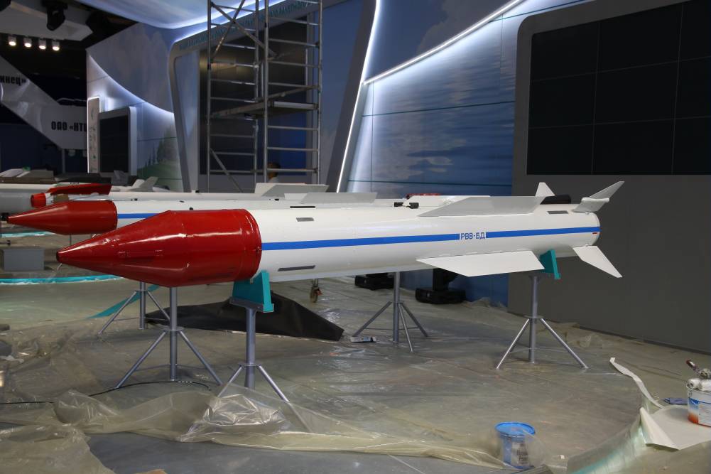 India–Russia R-37M Missile Talks: New Delhi Moves to Turn Su-30MKI into ...