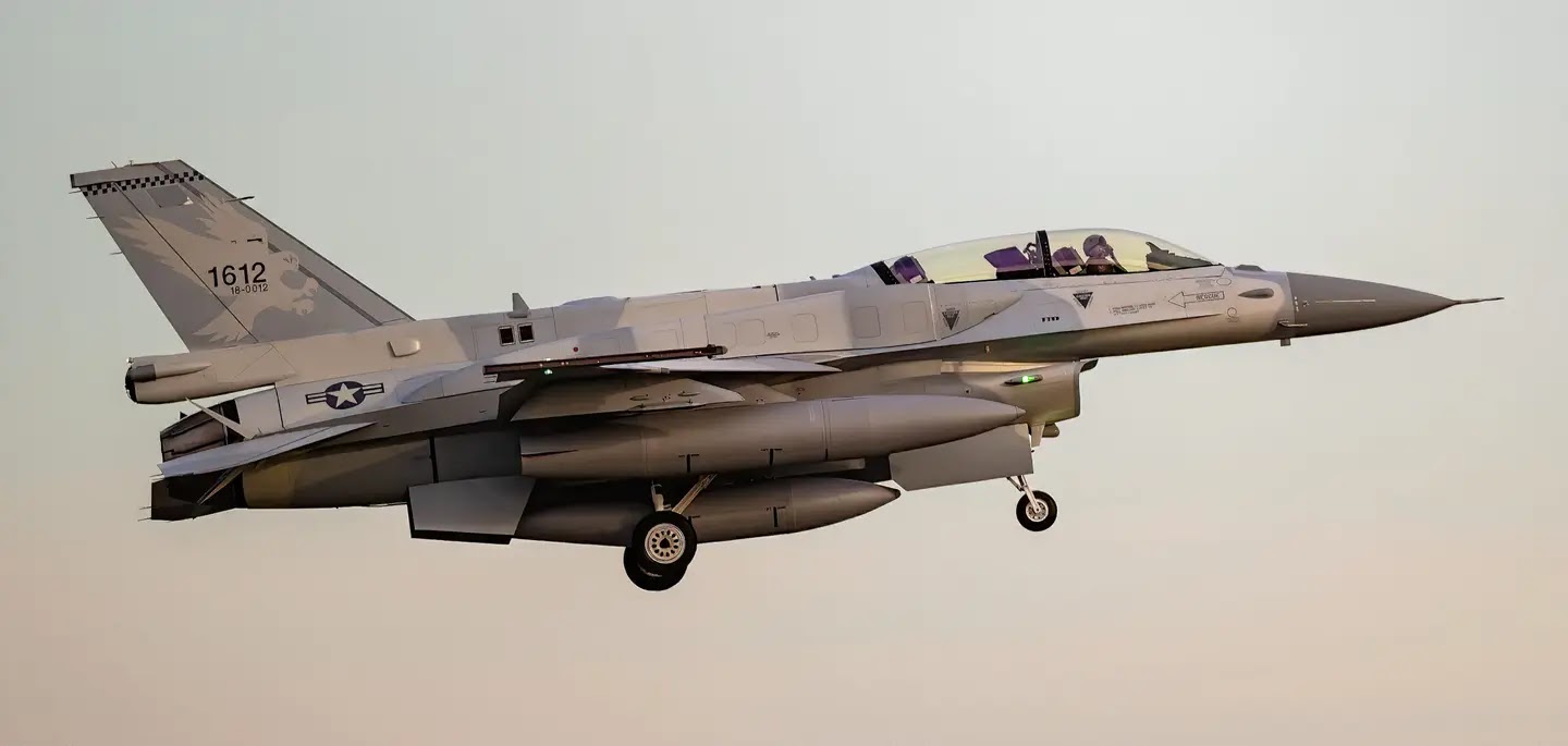 Peru’s Shock Fighter Reversal: Why Lima Abandoned Gripen for the F-16 ...