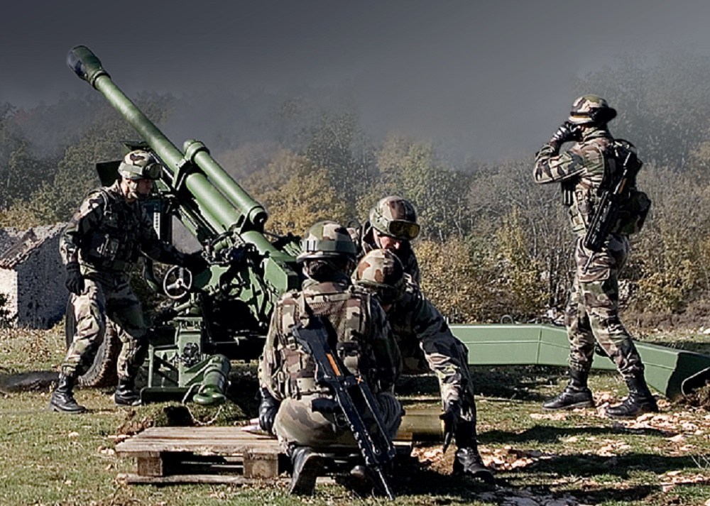 Meriam 105mm Untuk Tentera Darat Malaysia - Defence Security Asia