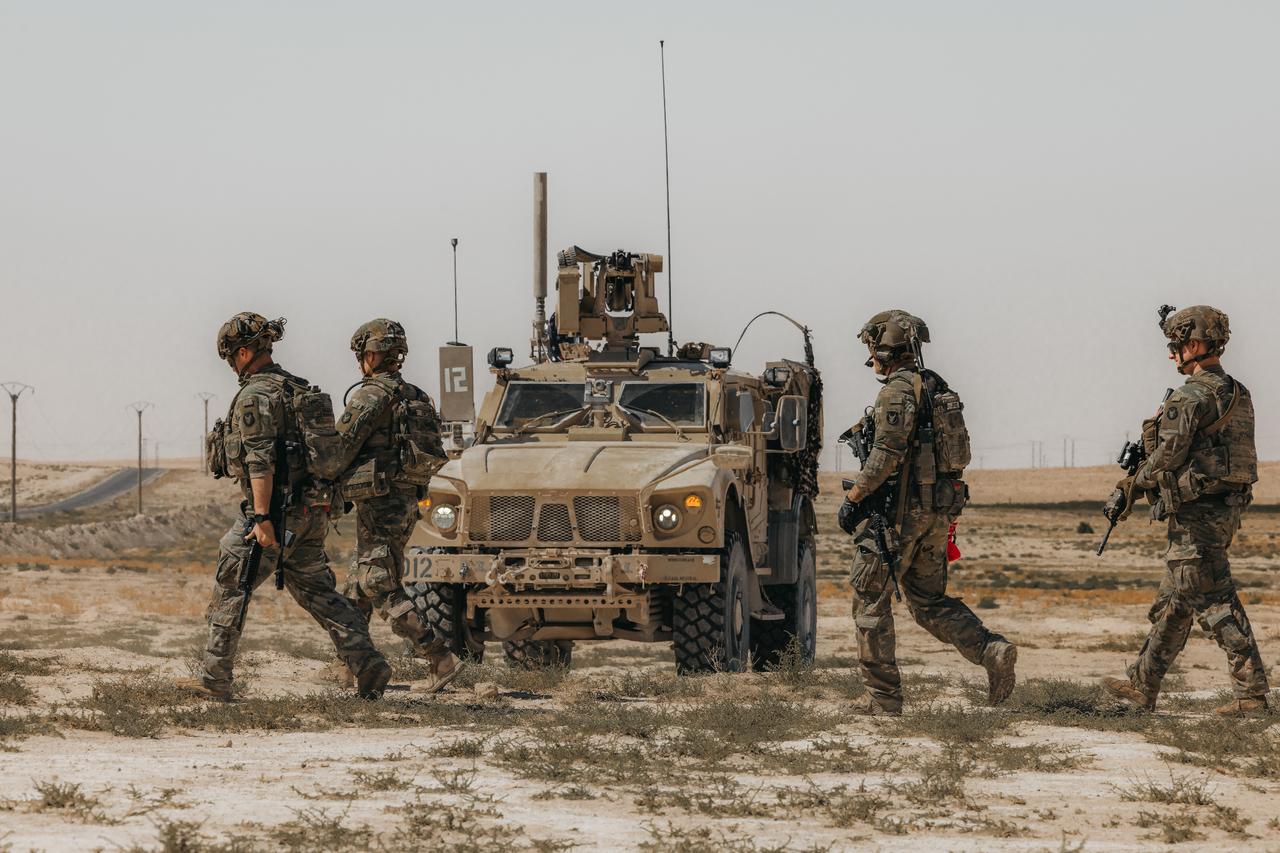 Pentagon Sedia Hantar Tentera Darat ke Iran — Unit Marin, 82nd Airborne ...