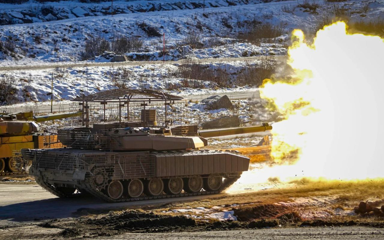 France Turns Leclerc Tank Into Giant Anti-Drone Shotgun: New ...