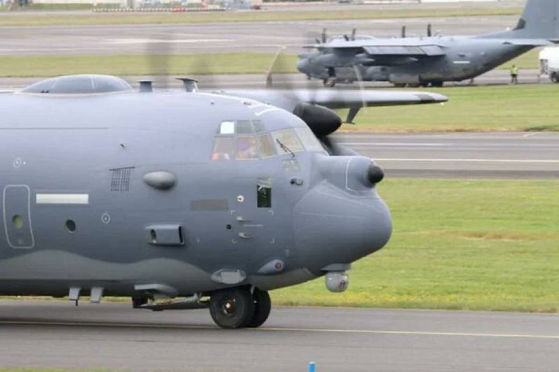 U.S. Approves US$100 Million Vietnam C-130 Hercules Deal as Washington ...